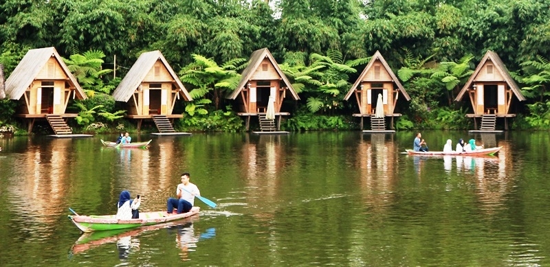 Bandung Walking Tour | Jakarta Walking Tour